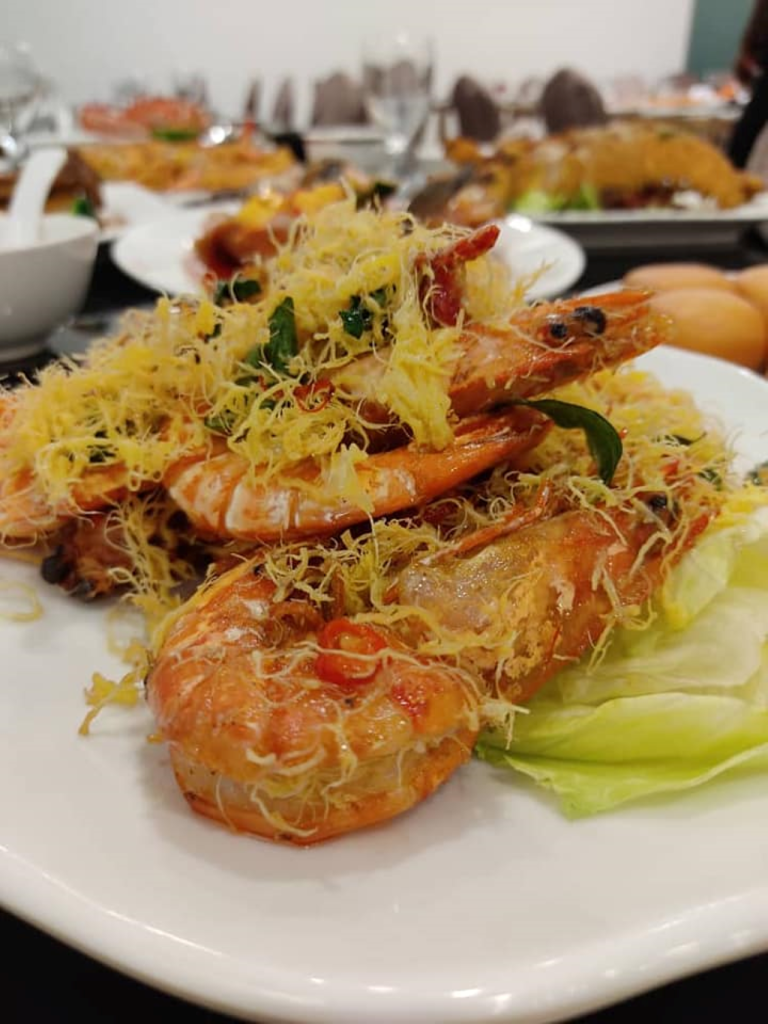 13 Tempat Makan Best Seafood Di Petaling Jaya, Selangor