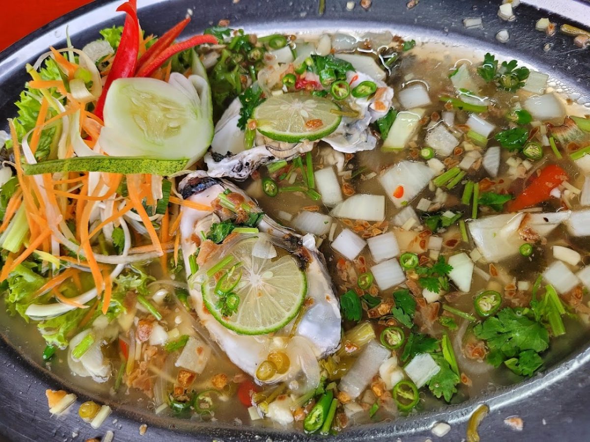 13 Tempat Makan Best Seafood Di Muar, Johor