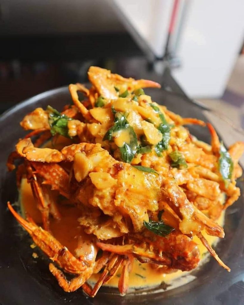 13 Tempat Makan Best Seafood Di Muar, Johor