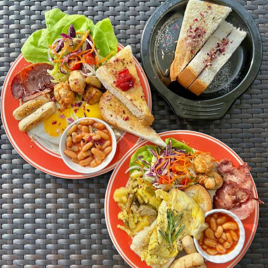 13 Tempat Makan Best Sarapan Di Lumut, Perak