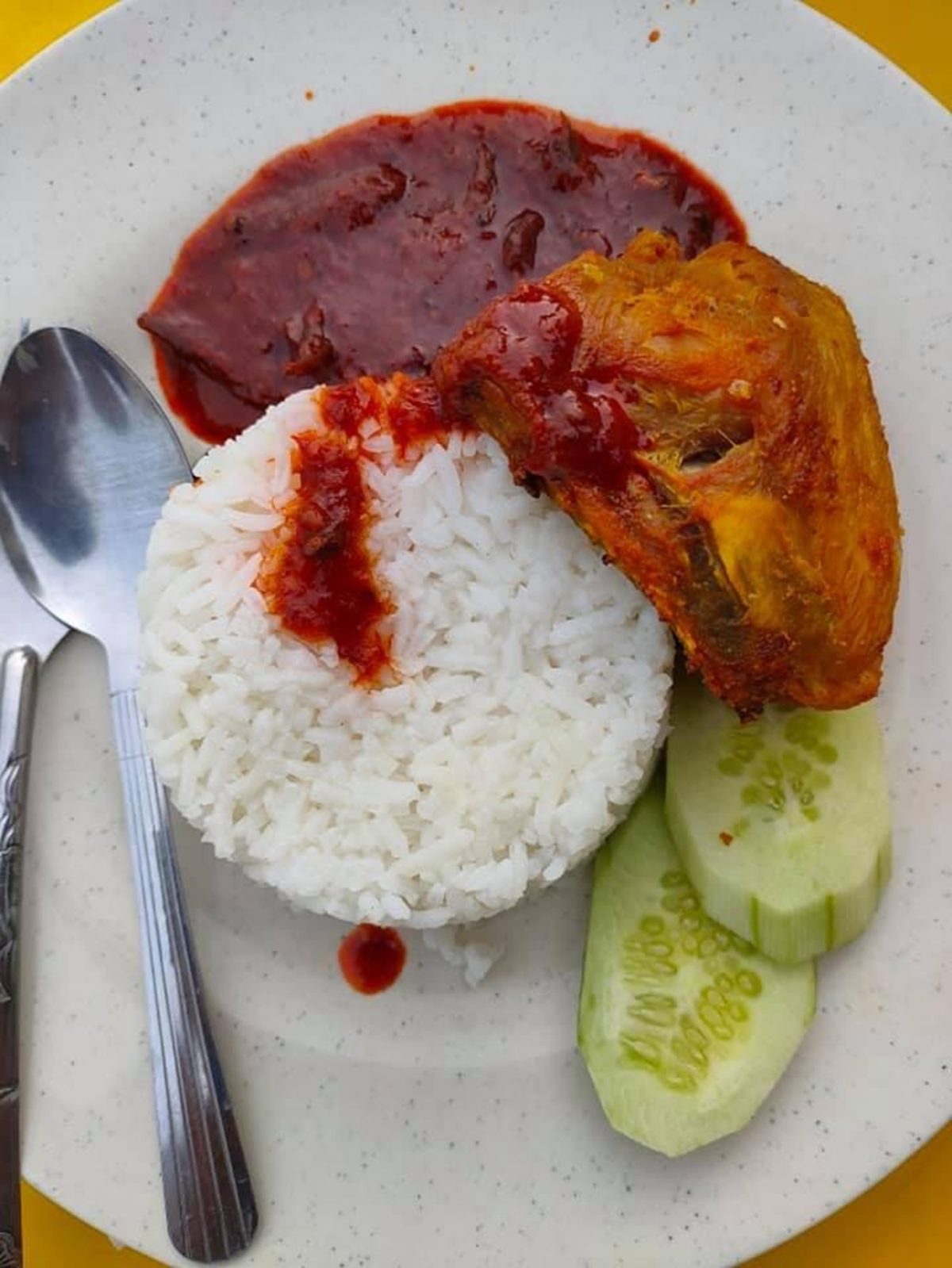 13 Tempat Makan Best Sarapan di Tanah Merah, Kelantan