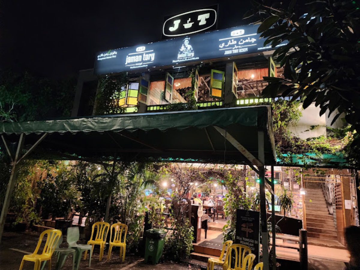 13 Tempat Makan Malam Best di Kuantan, Pahang