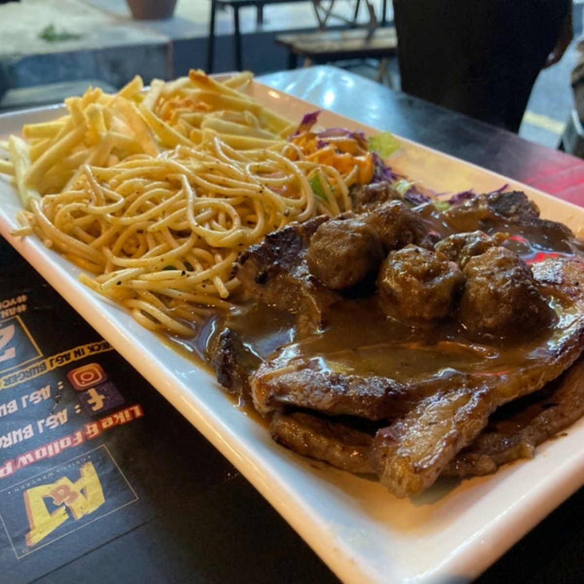 13 Tempat Makan Malam Best di Sungai Buloh, Selangor