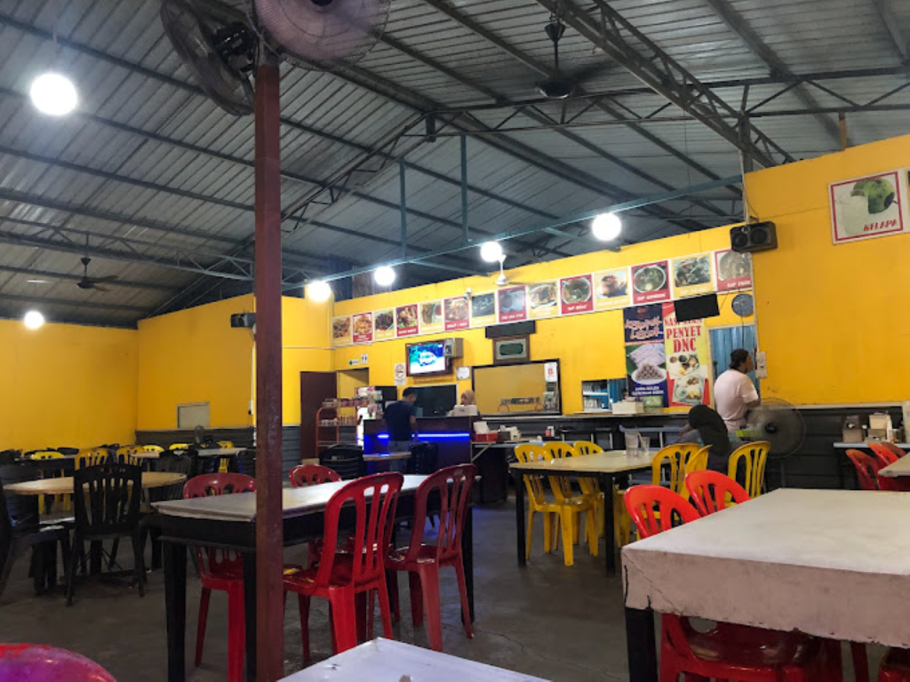13 Tempat Makan Malam Best di Sungai Besar, Selangor