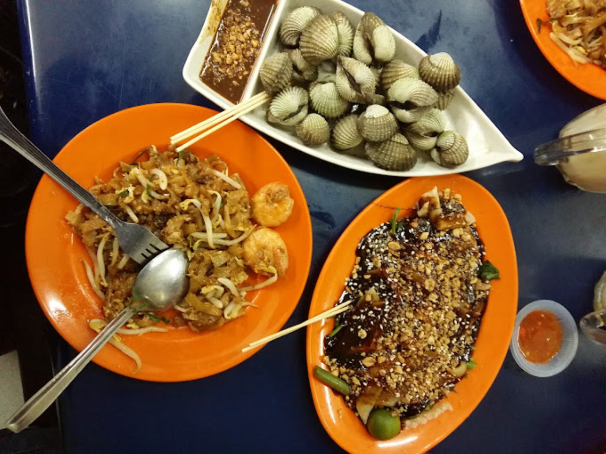 13 Tempat Makan Malam Best di Petaling Jaya, Selangor