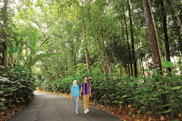 13 Tempat Menarik Untuk Percutian Di Ayer Keroh Melaka