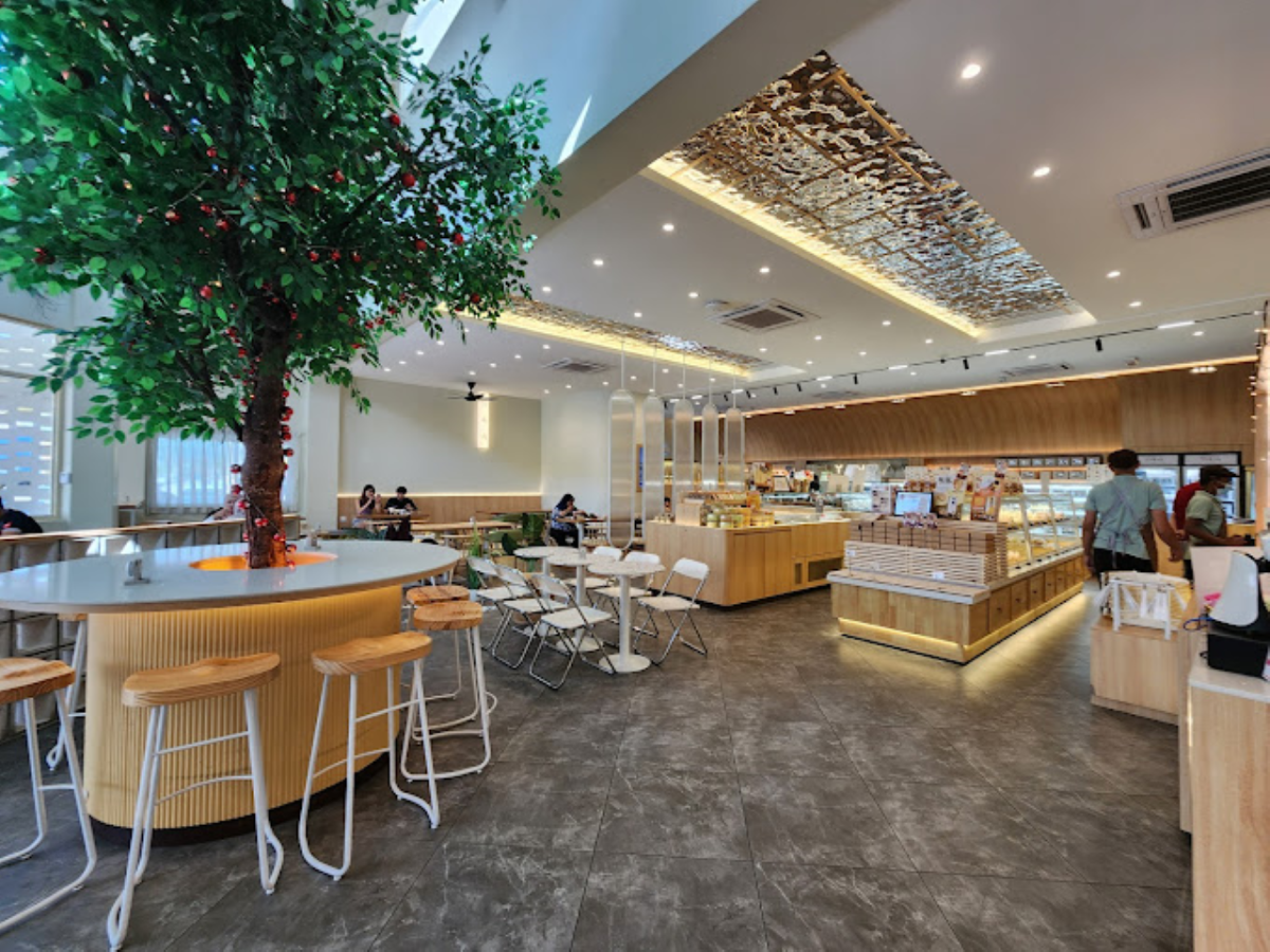 13 Kafe Menarik Untuk Dikunjungi di Sitiawan, Perak